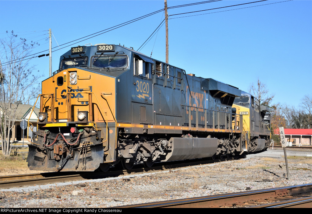CSXT 3020 Q693-22